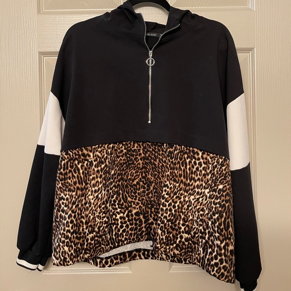 Zara | Tops | Zara Basic Zip Up Cheetah Print Hoodie | Poshmark